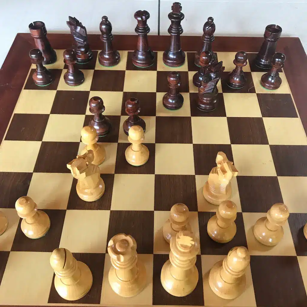 Defensa Semi-Tarrasch D40-D42 | En Ajedrez